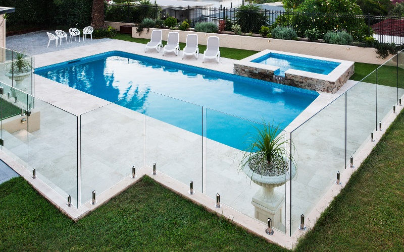 The Art of Swimming Pool Purchasing – E Home Mag